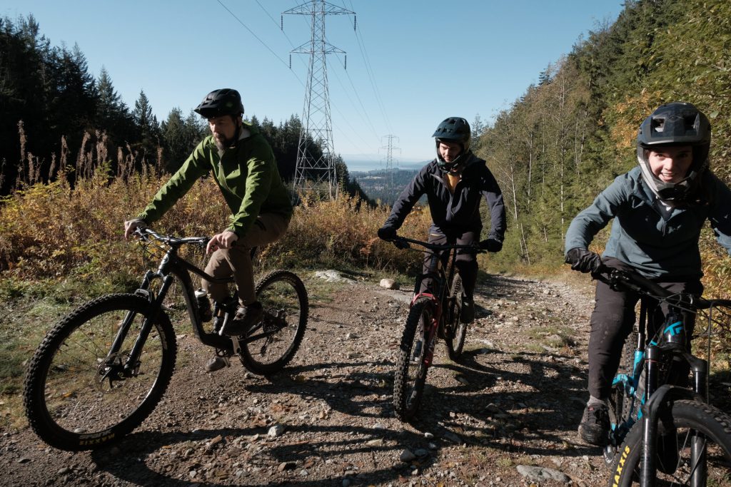 Guides and Coaches | Bicycle Broker